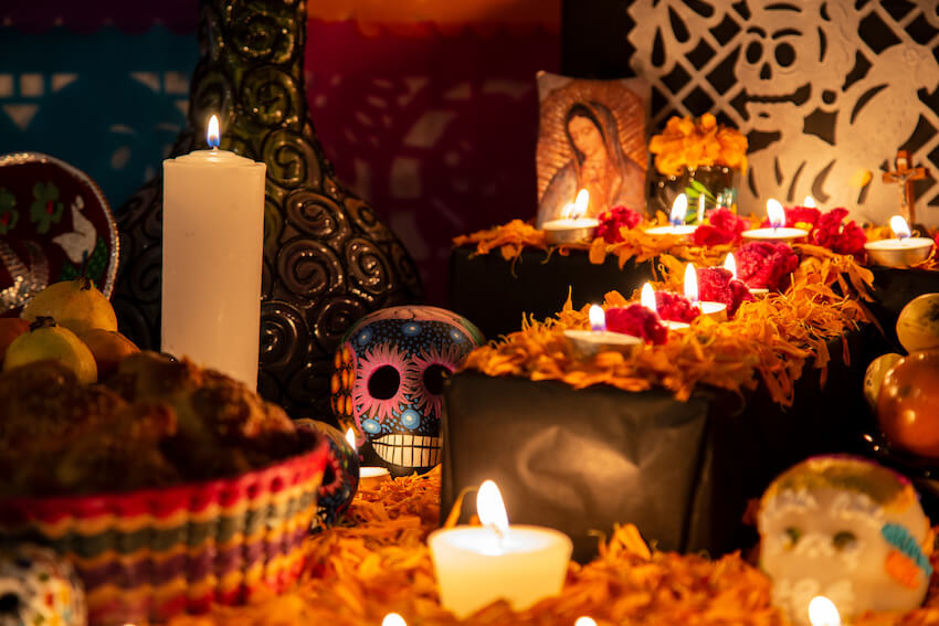 10 Ways to Celebrate Dia de los Muertos This Year - STATIONERS
