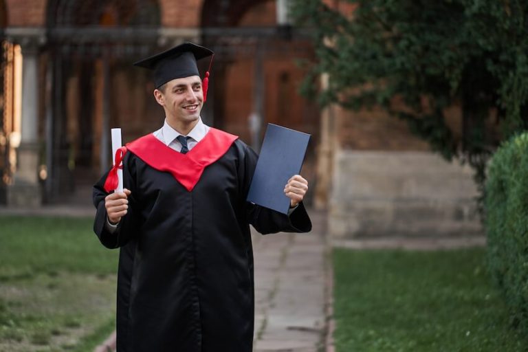 Best Graduation Gifts for Him: 18 Ways to Celebrate the Grad - STATIONERS