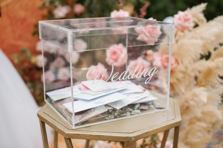 49 Wedding Card Message Ideas for 2026 | Greenvelope